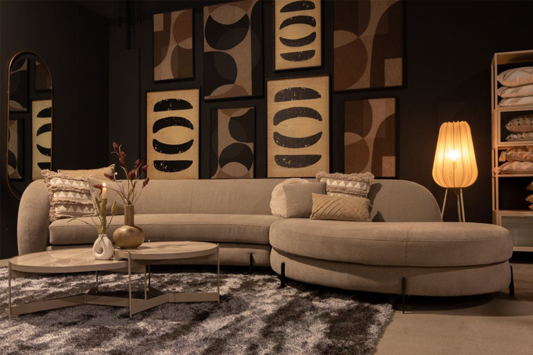 Curvy Comfort: De elegantie van een ronde bank - Whoon Oisterwijk